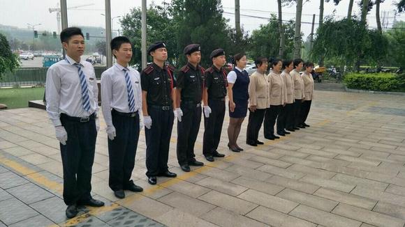 小区物业费怎么都是收据不是发票,是不是属于偷税漏税?