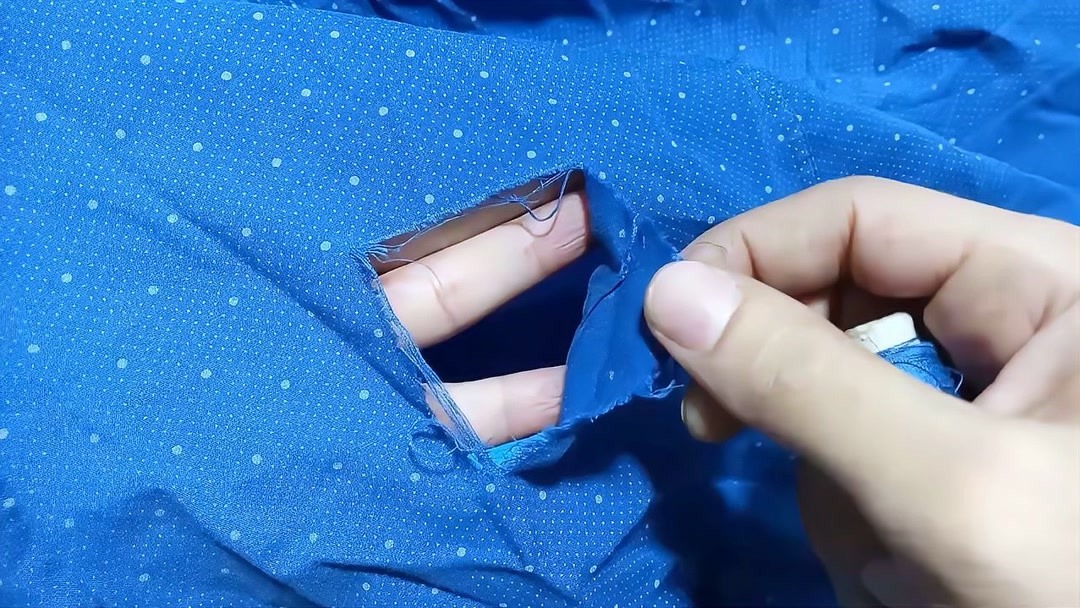 缝纫小妙招,衣服破了别丢,教你这样无痕缝补方法,很实用