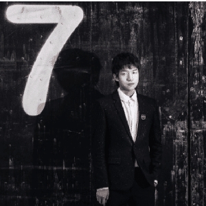 初来乍到的梁同学 