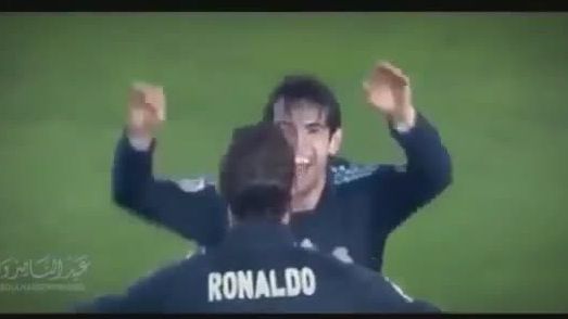 卡卡和C罗真是好兄弟!一起看看两人皇马时期是多么的有爱!