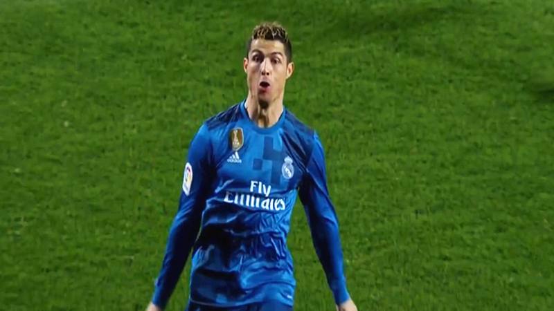 c罗的射门力量有多恐怖?看完视频就明白了,网友:门将毫无反应