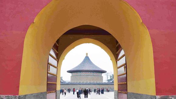 古代打仗时,为什么城门非要往里开,而不往外开?