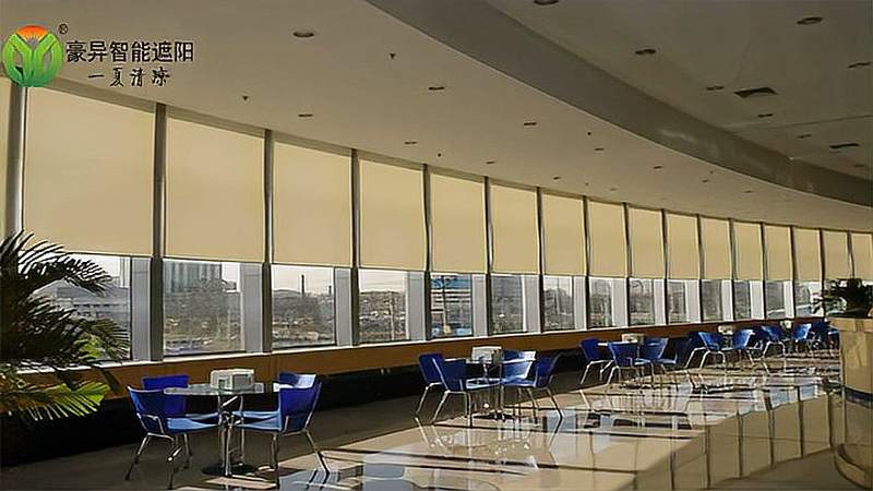 电动卷帘 电动防风卷帘 酒店电动卷帘 商场玻璃幕墙电动卷帘视频