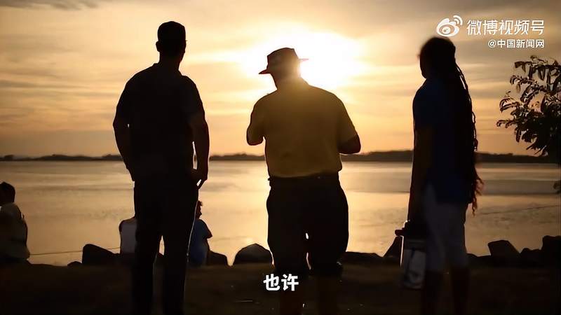 【 世界杯意味着什么 】 世界杯是青春,是热血;是无限渴望的新生,是...