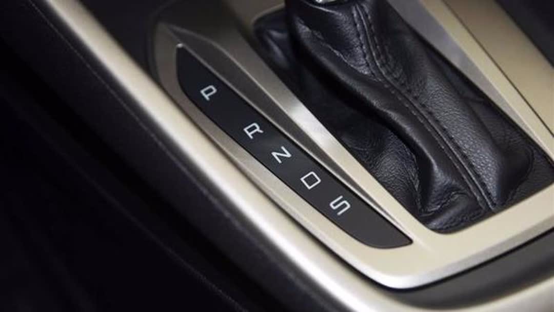 自动档上的S档到底什么时候用?很多新手不大懂,遇到这几种路况要...