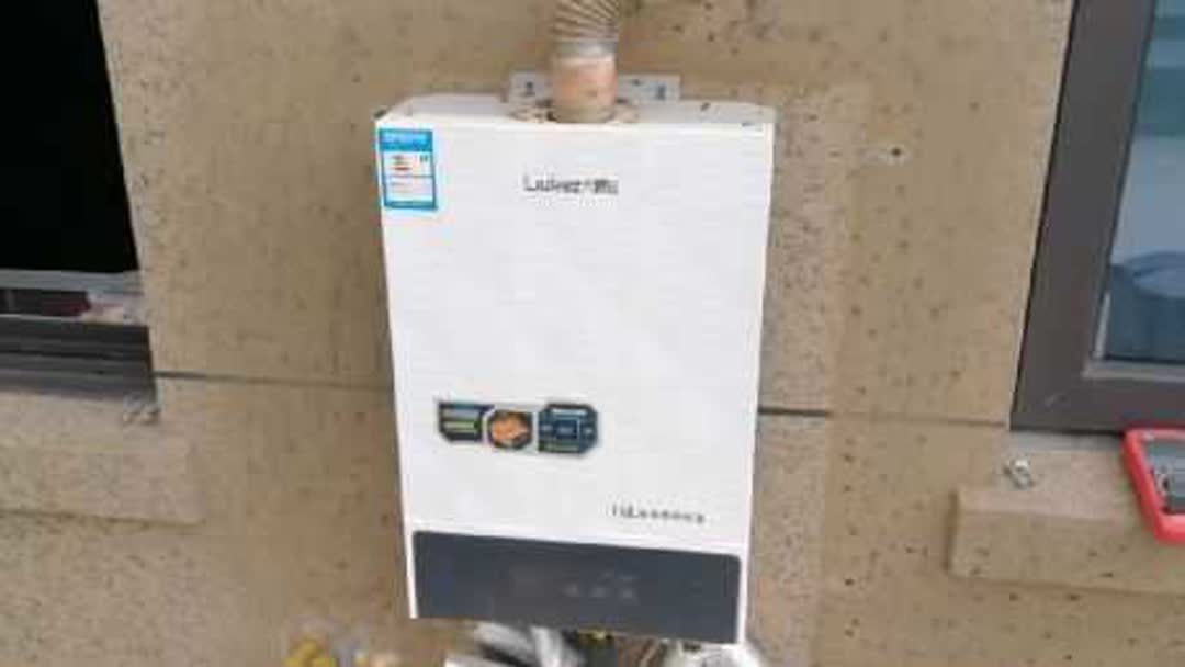 打开水龙头即来热水,燃气热水器自动开机远行条件是咋样的呢?