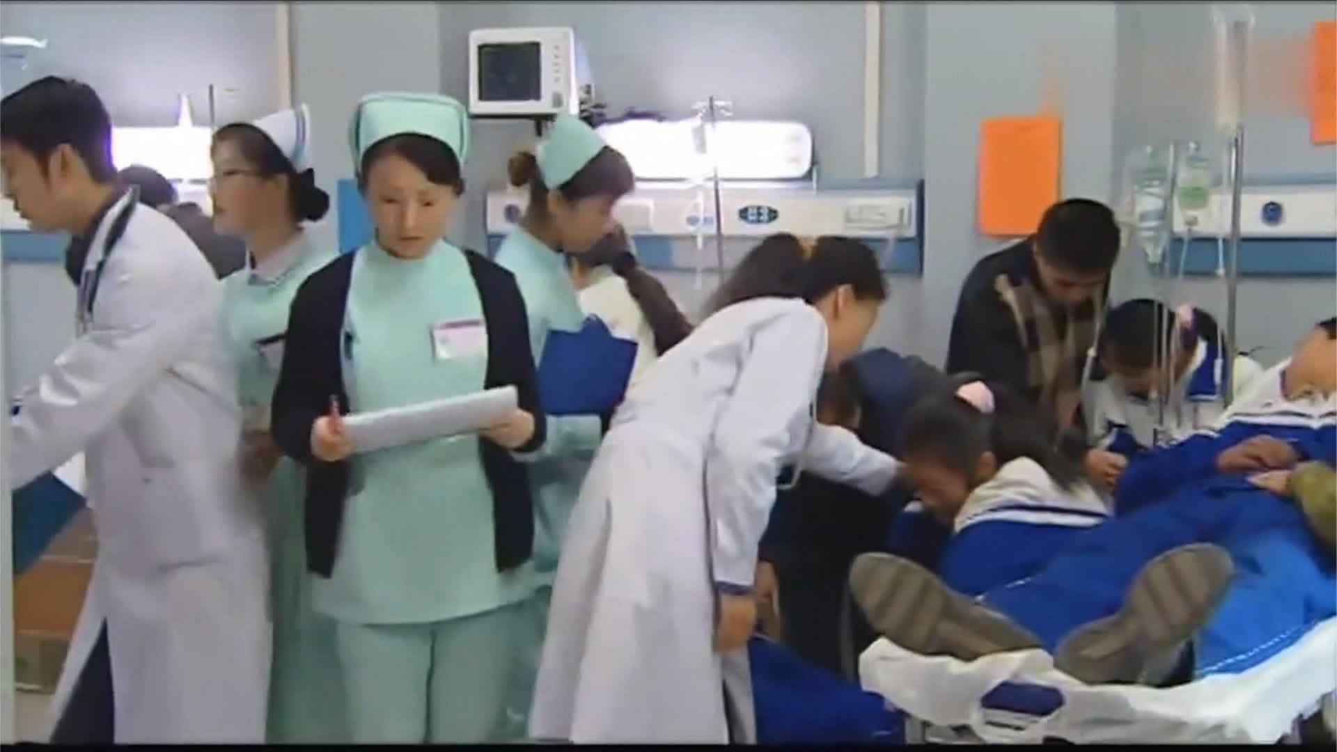 生机:学校发豆奶,学生喝后集体食物中毒,医院急诊科接硬战