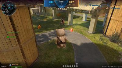 逆战躲猫猫:队友进化成大熊把敌人打的在空中旋转360度!