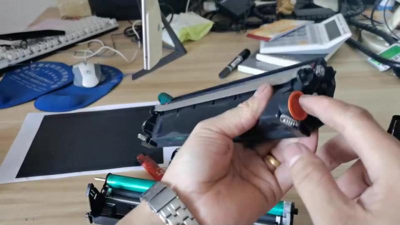 惠普136系列三星101-111系列原装硒鼓加粉视频