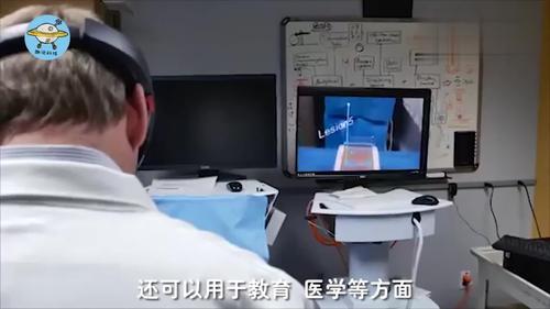 VR技术是什么?把VR眼镜装在鸡身上,瞬间走上鸡生巅峰