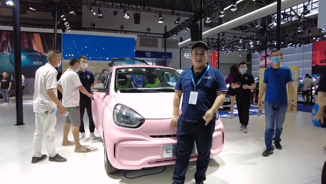 比五菱宏光MINIEV更激进,科莱威续航更长,只适合带对象出门!