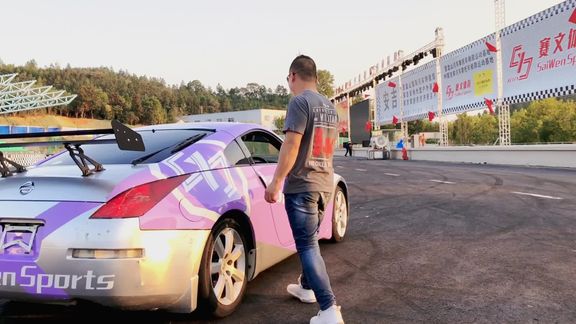 #汽车漂移 一个小时右舵手动#350Z 飘起来,谢谢周云老师
