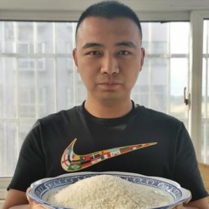 辉味厨房 