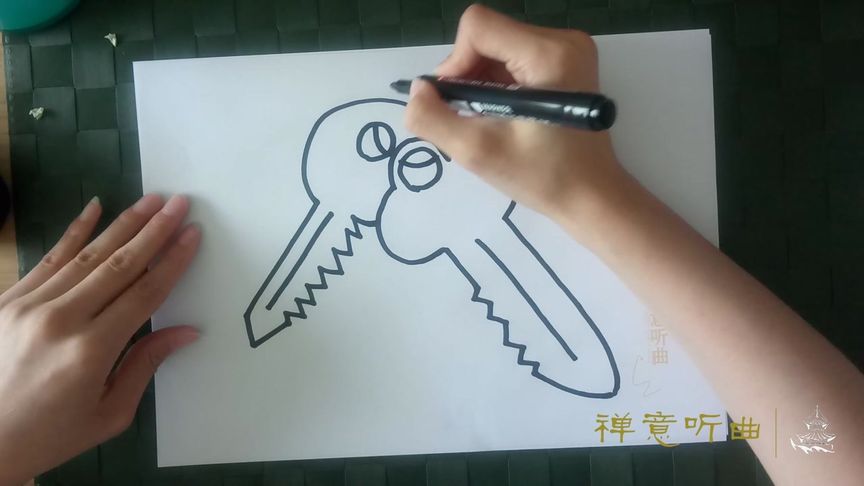 简笔画:钥匙在我们生活中是必备的,开关门都得用,快来画钥匙吧