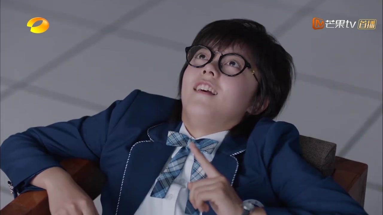 少年派:林妙妙夺命三环wink,眨眼狂放电,钱三一立马坐不住了!