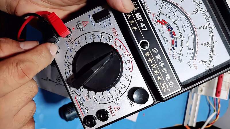 指针万用表表盘很复杂难认?其实不是的!老电工教你使用小窍门
