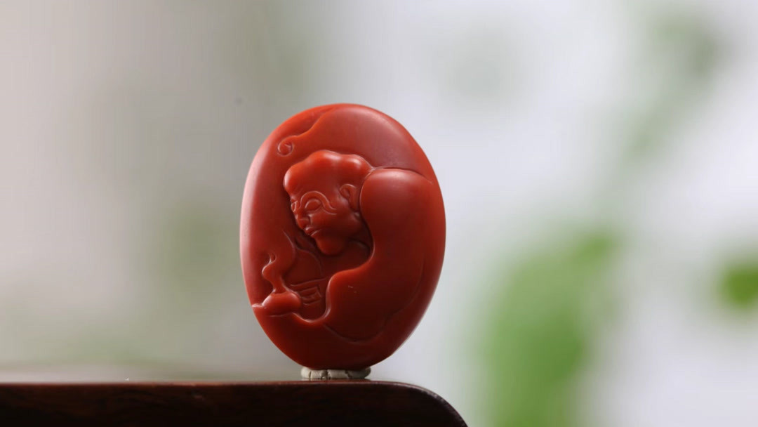 南红不是要满色满肉吗?透明的怎么也值钱!