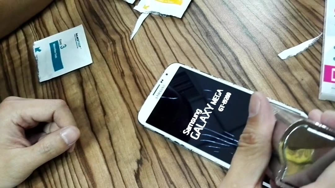 纳诺敲击实验