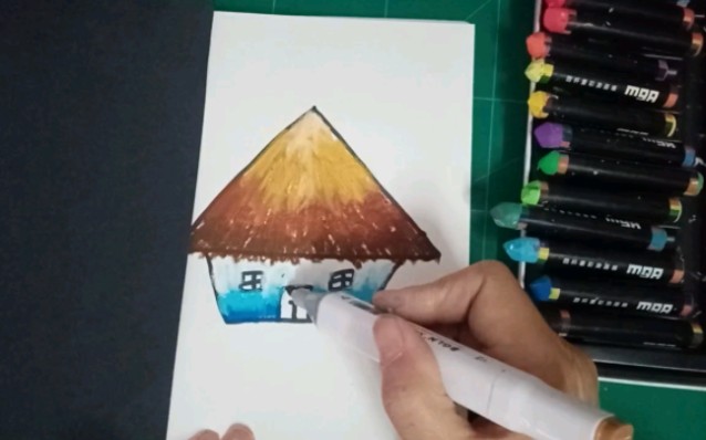 儿童画教学18—1:三角形联想之房子