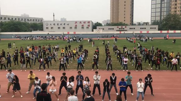 #运动会倒计时 @抖音小助手 @抖音校园