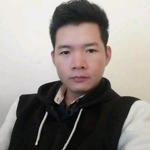 酷鹰展翅小Q装饰雕刻 