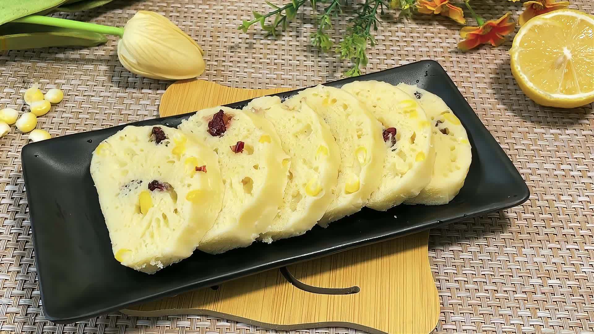 10个月宝宝辅食:不加水不揉面,蓬松柔软有嚼劲,补钙效果一流