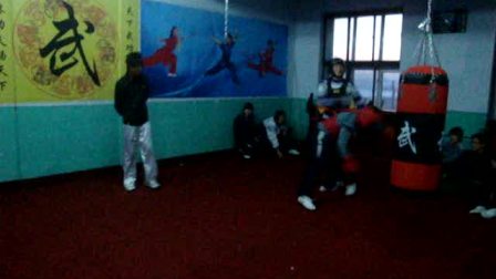 学校武术队表演7