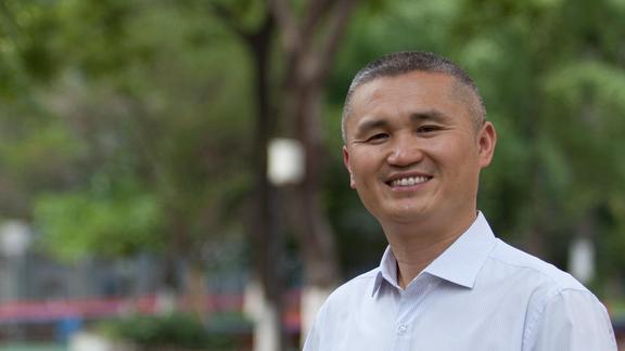 校长来了|"新学堂"校长康永邦:体育是第一学科 儿童健康是评价教育...