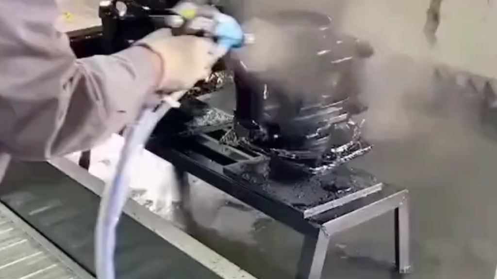 液体静电喷枪喷涂原理