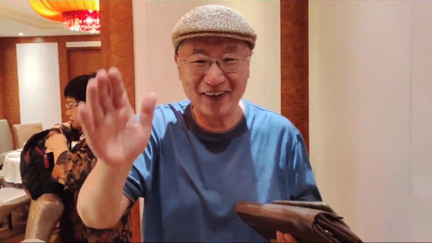 57年后与恩师相聚畅聊,学生时代参加社会活动受用一生。