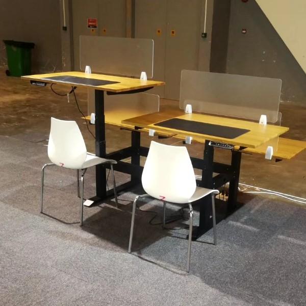 傲德科智能升降办公桌 