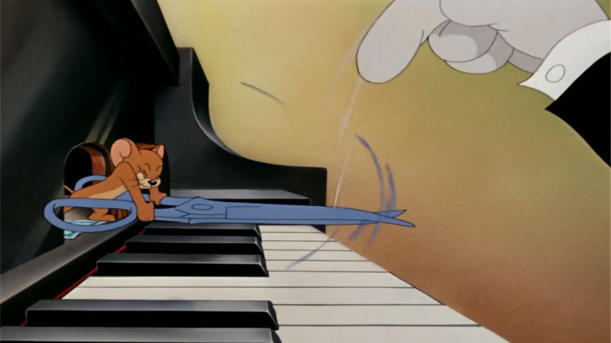 猫和老鼠:杰瑞真淘气,汤姆弹钢琴呢,要用剪刀剪汤姆的手