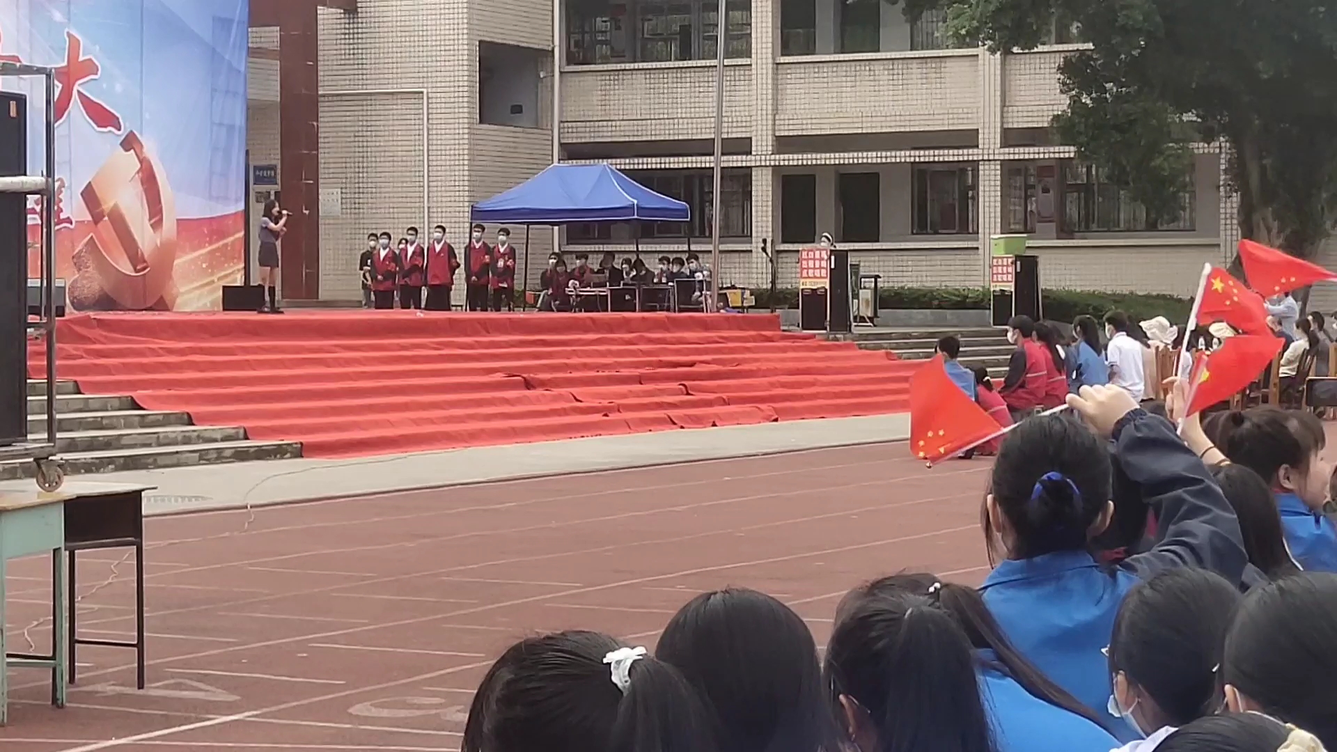 学校庆五一文艺汇演,很精彩