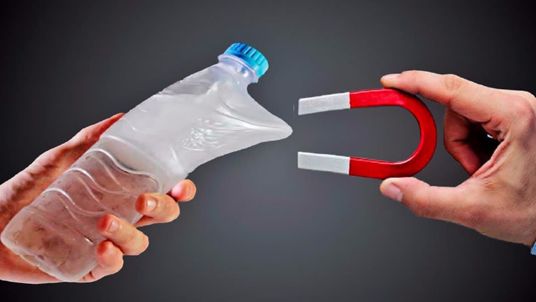 关于水的你所不知道5个小实验,你能猜出来是什么原理吗?