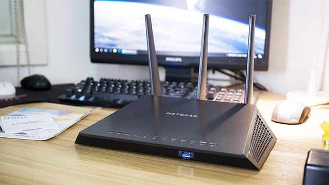 网件R7000P AC2300双频路由开箱视频