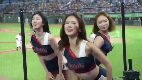 回味精彩:世界杯都没有这些啦啦队表演精彩