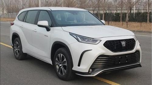 汉兰达改名了?一汽版挂“皇冠”车标,比路虎揽胜更加霸气外放