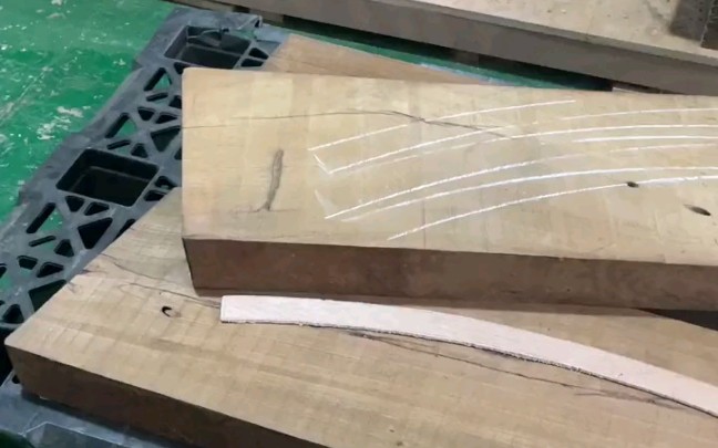 弧形柜门#质量杠杠的好#高端品质#衣柜#橱柜#酒柜