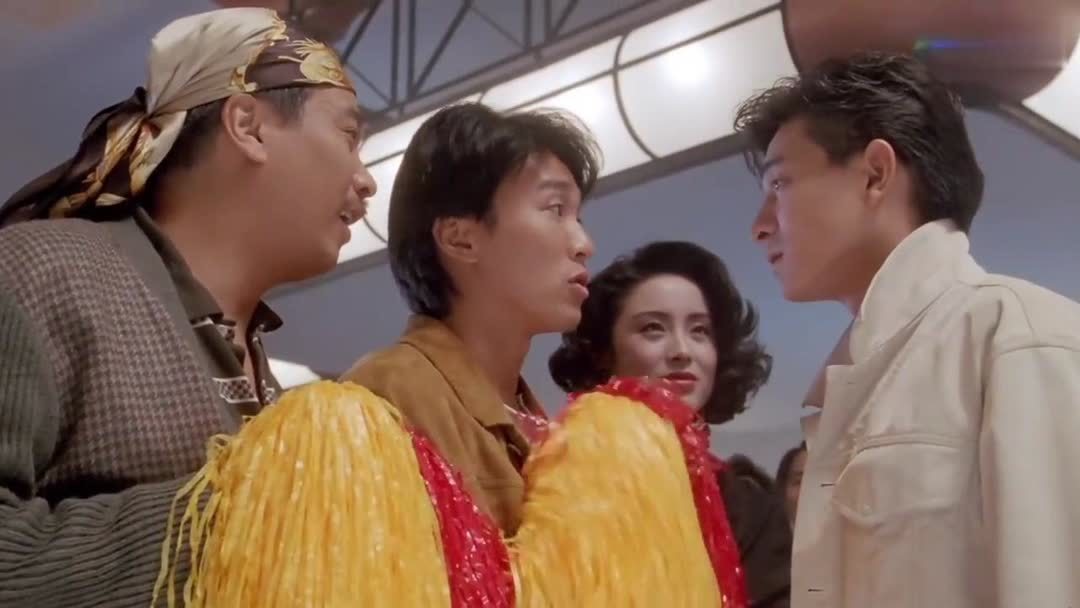 赌侠:刘德华与周星驰配合默契,这段赌桌秀特异功能,简直太经典