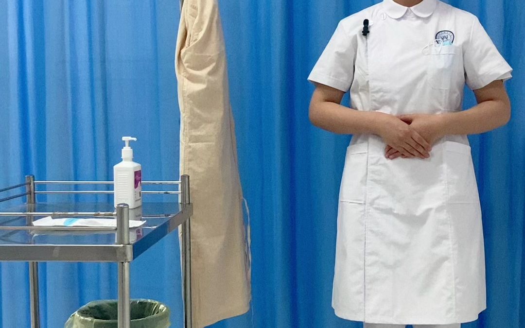 基础护理操作——穿脱隔离衣