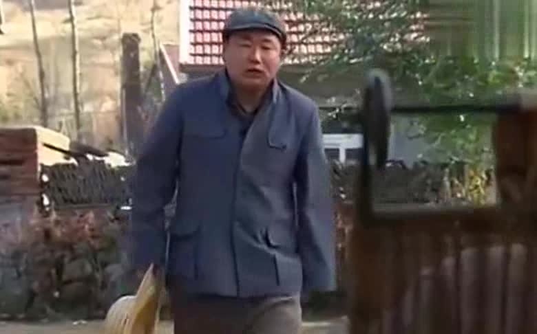 乡村爱情:刘能当上了村主任,还让徐会计用广播宣传一下他啊!