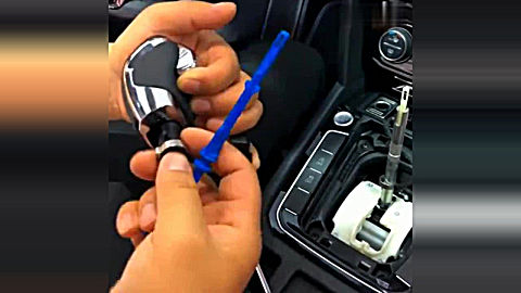 迈腾升级途昂档把拆装过程详解,自己动手,丰衣足食!