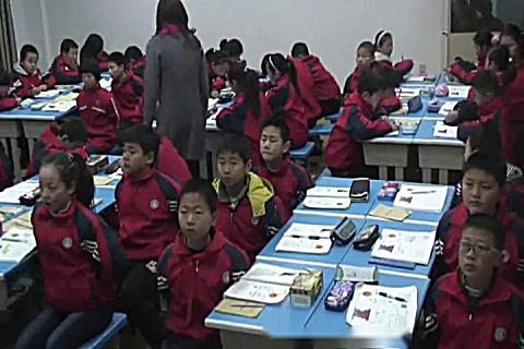 人教版小学四年级数学上册1 大数的认识亿以内数的大小比较和改写-陈...