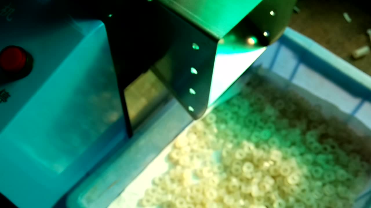 YC-100硅胶切管机 PVC管切管机 高速切管机全自动微电脑裁切机