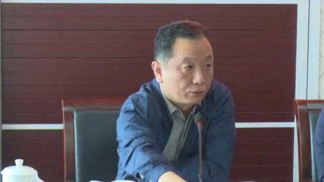 叶修堂主持召开全县经济运行分析研判会