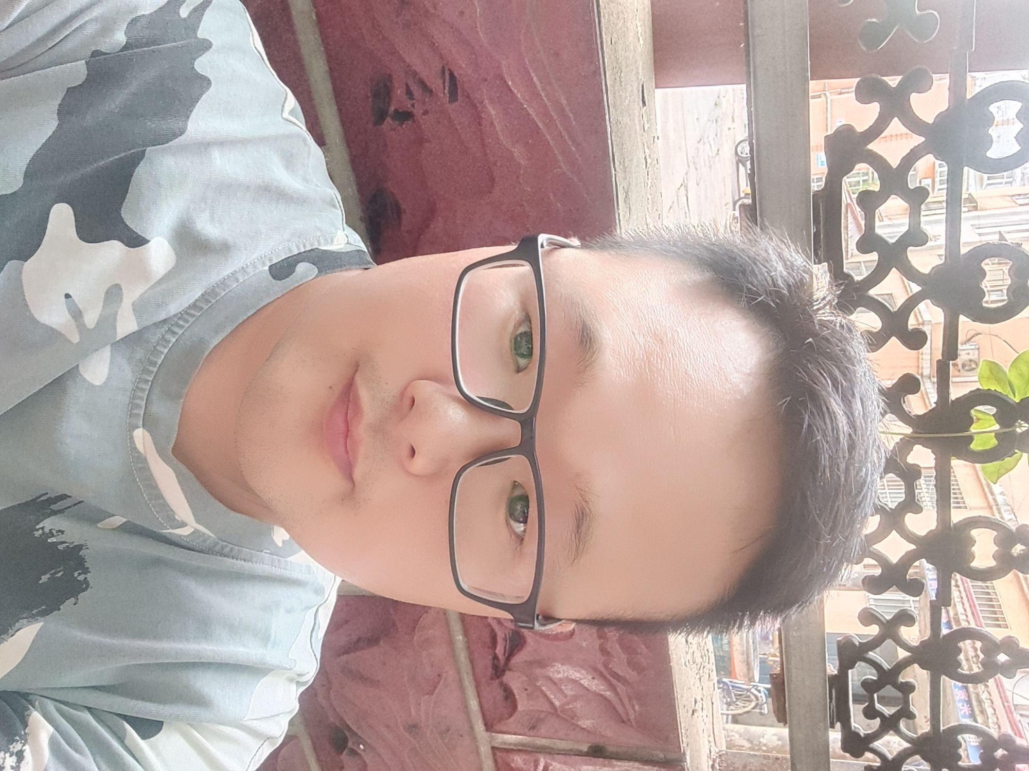 奋斗的小朱朱 