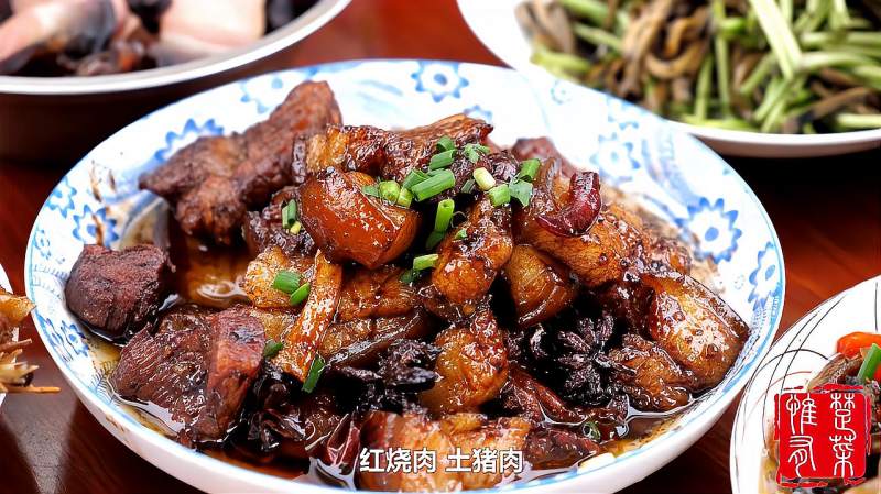 安徽老乡请我们吃家宴,满满一大桌的农家菜,看看都有啥好吃的?