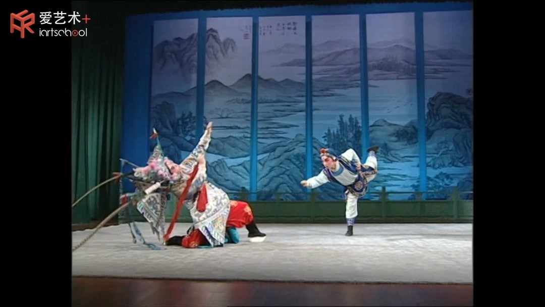 4.手眼身法步动作要领 及“压马”戏讲解示范