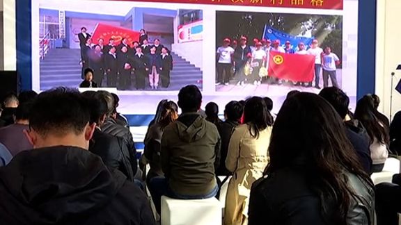 安宁团市委广泛开展“学雷锋”志愿服务活动