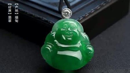 惨!花一千多万买下的翡翠原石,切开后内部竟全是一文不值的癣!